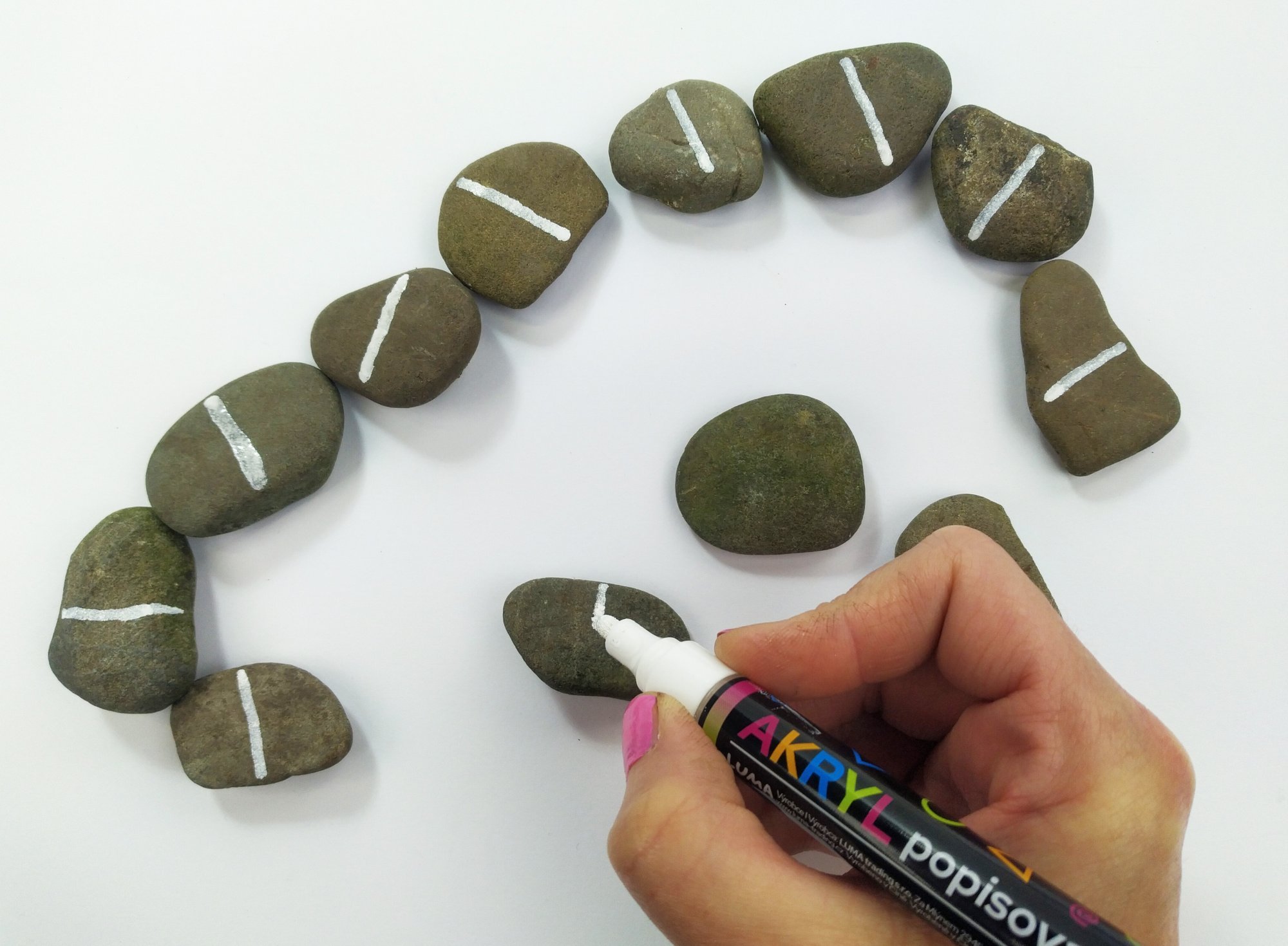 DOMINO Z OBLÁZKŮ | LUMA trading s.r.o.