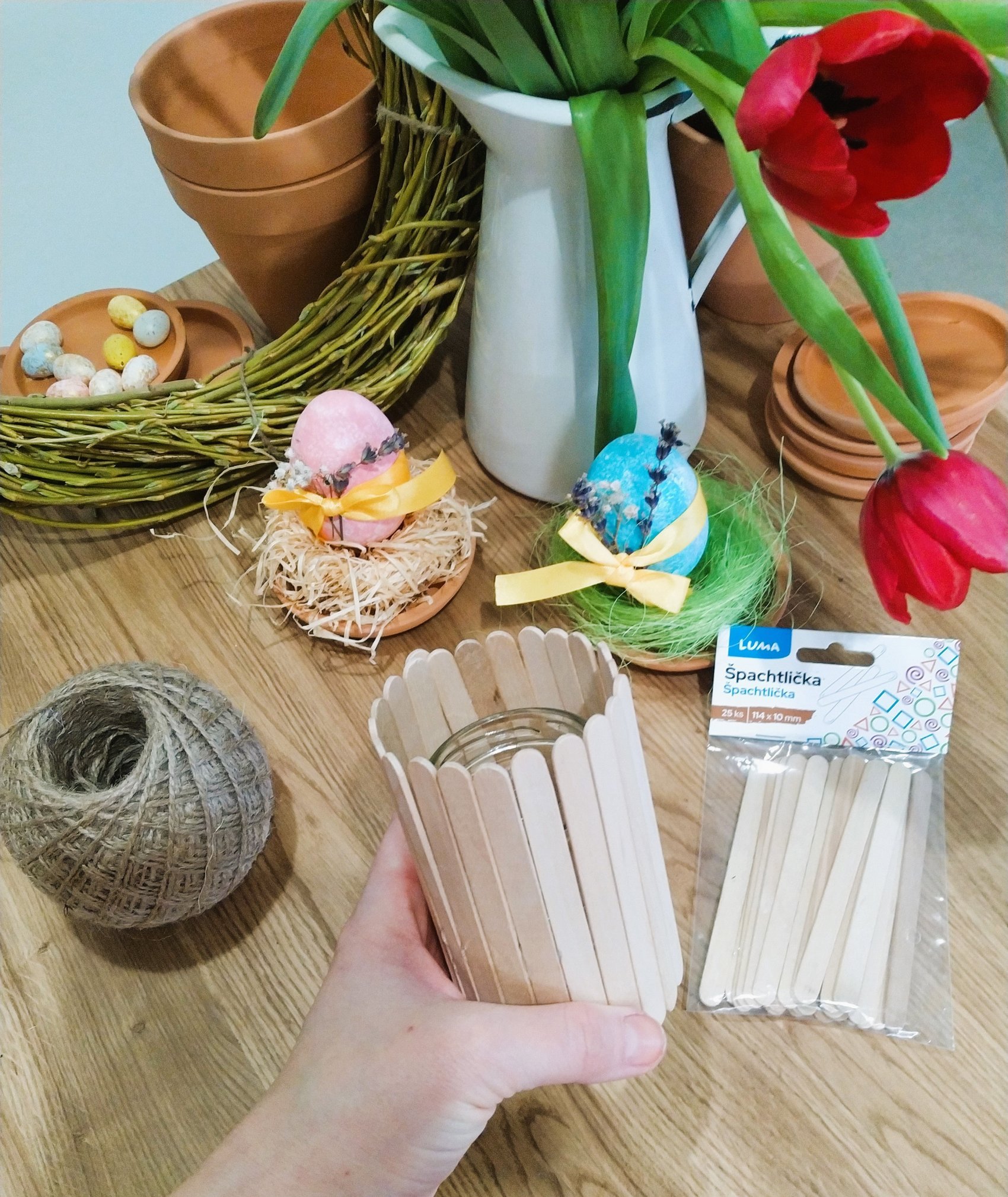 JARNÍ VÁZIČKA ZE ŠPACHTLIČEK | LUMA trading s.r.o.